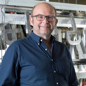 Kontakt - Menden Leuchtbuchstaben